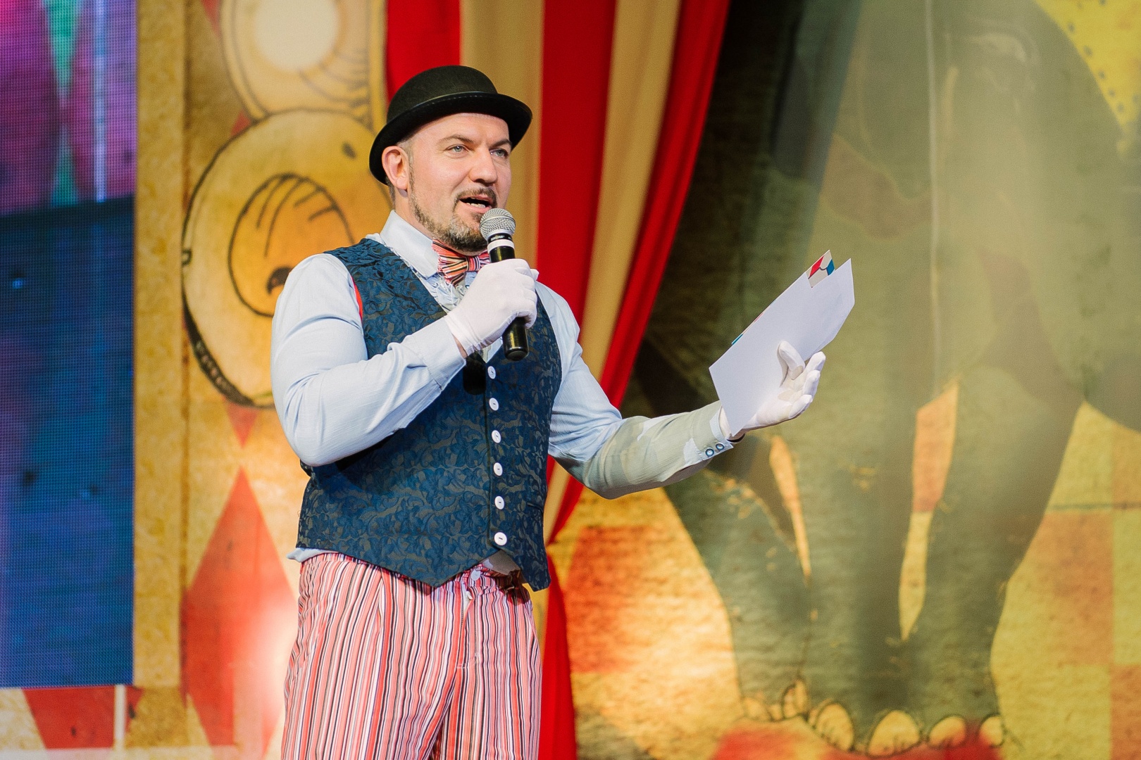 “Cirque du NIX”: The True Magic of New Year | NIX